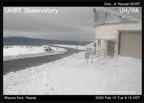 Hawaii Gets Winter Blast As 70 Mph Winds 30 Inches Of Rain And