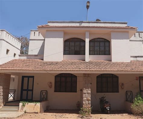 Shri Nehru Maha Vidyalaya College Of Arts And Sciences Admission Courses Offered Fees Ranking