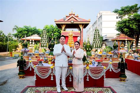 ศิวายะ ️ เนื่องในวาระดิถีจะขึ้นปีใหม่ สงกรานต์นี้ ขออาราธณาให้สิ่งศักดิ์สิทธิ์ทั้งหลายในสากล