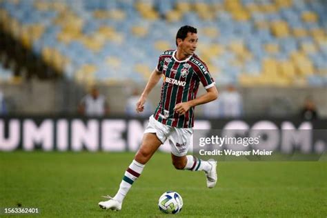 Paulo Henrique Ganso Fútbol Photos And Premium High Res Pictures