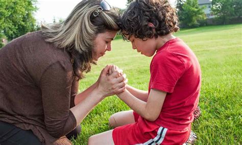 Як налагодити стосунки з мамою
