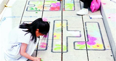 포토 그때 그 시절 추억의 분필 낙서