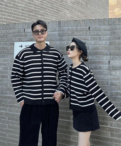 대박고퀄 커플강추2사이즈 세트가능 남녀공용 단가라 니트 탄탄소재 가디건 여자 크롭 미니 골덴 스커트 조거 와이드 팬츠 커플룩 가을 겨울 데이트룩 에이블리