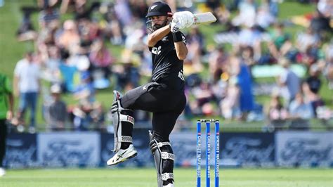 Chapman Mitchell Register Highest Odi Partnership For Nz Vs Pakistan