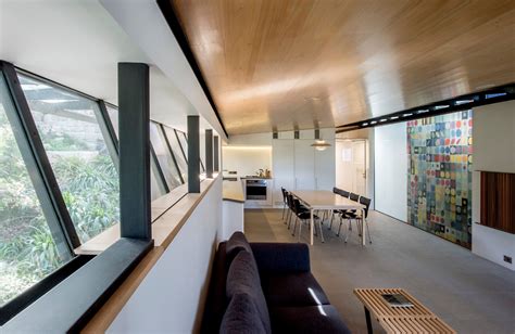 Glenn Murcutts Bushland House Is Zinc Panelled To Protect Against Wildfires