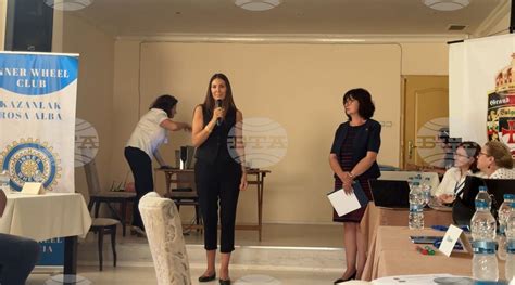 Представители на институции и на неправителствения сектор обсъдиха в Казанлък мерки за превенция