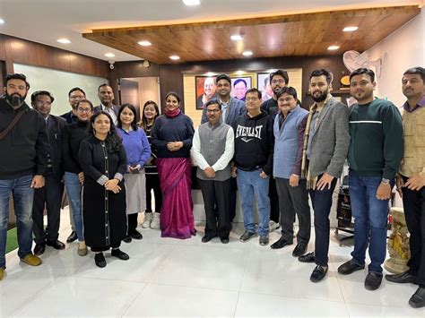 Prof Dr Yamini Agarwal On Linkedin I As President Alumini