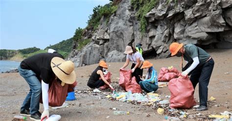 해양쓰레기를 커피쿠폰으로~”