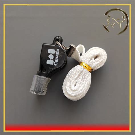 سوت داوری تجهیزات ورزشی ملی پوش