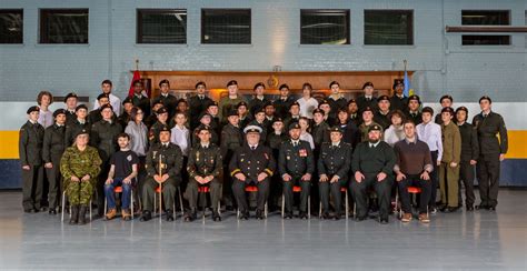 32 Military Police Cadets 32 Military Police Cadets