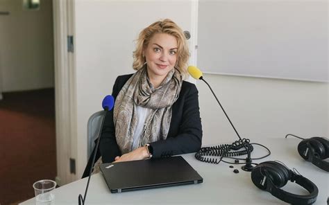 Присяжный адвокат решение президента не провозглашать закон об