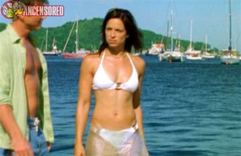 Danielle Burgio Nude Pics Page 1