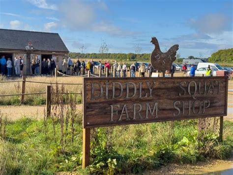 Jeremy Clarkson Issues Huge Diddly Squat Announcement And Fans Will Be Thrilled Celebrity