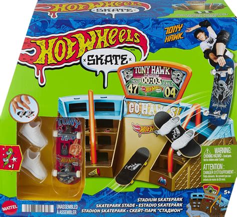 Brandclub Hot Wheels Skate Stadium Playset Designed With Tony Hawk Exclusive Fingerboard
