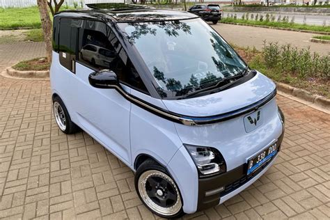 Foto Modifikasi Wuling Air Ev Tampil Elegan Pakai Sunroof