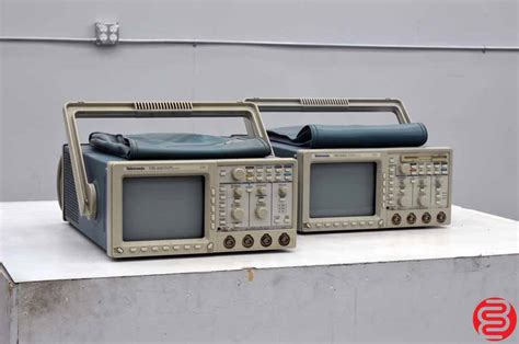 Tektronix Tds 420 And 420a Digital Oscilloscope Boggs Equipment