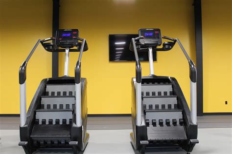 Cardio Equipment :: Lakeland Fitness and Golf