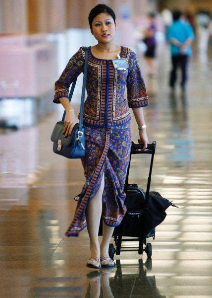 Singapore Airlines สายการบินเพื่อนบ้านห้าดาวระดับโลก กับชุดuniformทรงเสน่ห์ มีมนต์ขลังแบบเอเชีย