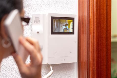 how long do intercom systems last