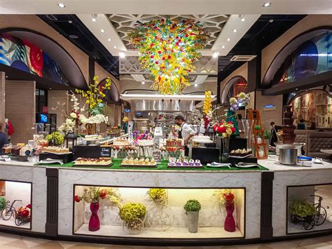 Buffet 101 International Cuisine Affordable All You Can Eat Restaurant In Manila — King Tolentino