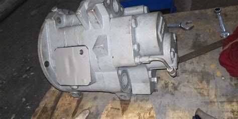 Air Compressor Controller Coupling Hp Element Driven Gear Zr75 90 China Air Compressor And Gear