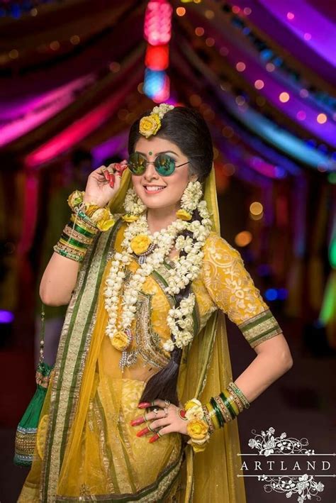 Bridal Dulhan Cute Beautiful Girl Stylis Intagram Haldi Poses