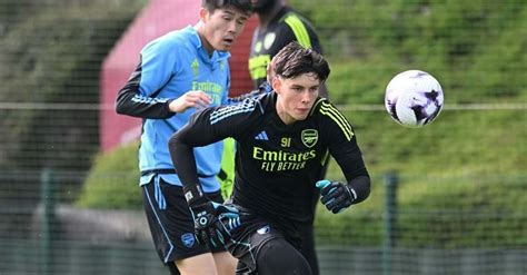 ¿cuánto Ha Jugado Alexei Rojas Fedorushchenko En La Selección Y El Arsenal