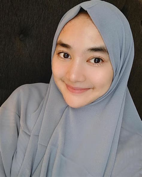 Kumpulan Foto Wanita Hjab Igo Cewek Manis Cantik Anggun Dan Mempesona