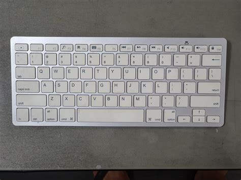 Miniso Bluetooth Keyboard Computers And Tech Parts And Accessories Computer Keyboard On Carousell