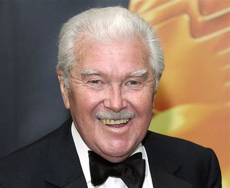 Dickie Davies Host Of Itvs World Of Sport For Nearly Two Decades