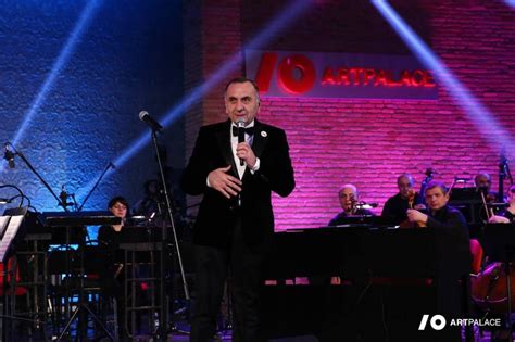 საშობაო შეხვედრები Concert Experience