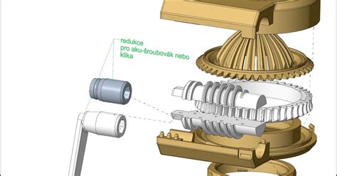 Ruční Lis Na Citrusové Plody S Redukcí Na Zavařovací Sklenici A Redukcí Místo Kliky Pro Aku