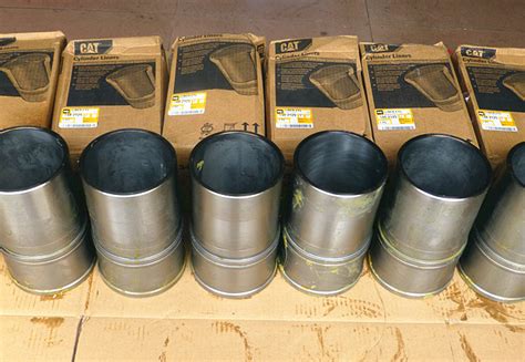 Caterpillar Diesel Generator Parts Cat Diesel Engine Cylinder Cylinder Liner For Cat 3400 Serie