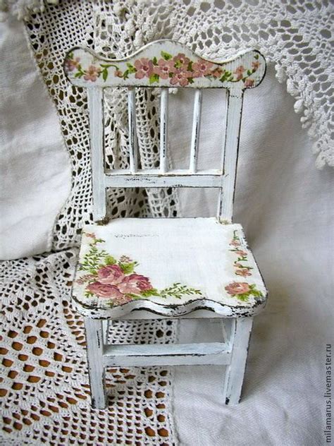 стульчик для любимчика | Shabby chic desk, Shabby chic porch, Shabby ...