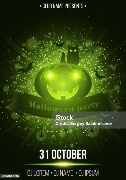 할로윈 파티에 대 한 포스터입니다 리본 배너입니다 녹색 조명으로 빛의 밝은 플래시 그린 만화 호박 거미 그리고 박쥐입니다 어두운