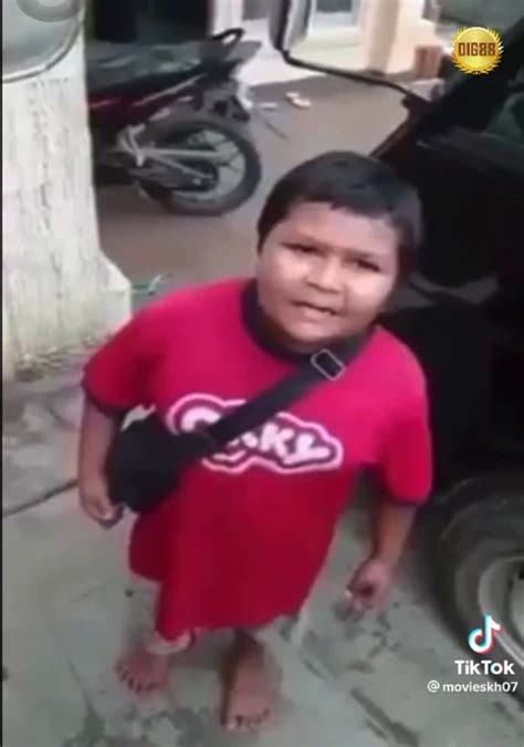 សំណេីច Tnaot