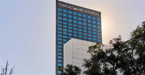 Ryan Wells On Linkedin Comcast Plans Streaming Bundle With Netflix And Apple Tv