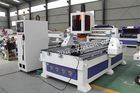 China Acctek 4 8ft 1325 Atc Cnc Router Machine For Woodworking 007