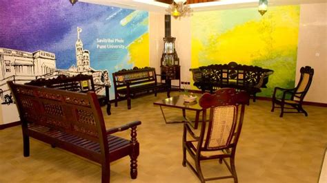 Infosys Pune Works From A Spaceship And Offers Lavish Facilities
