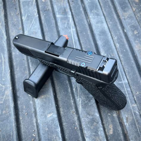 Rooftop Essentials Glock 17 Gen5 By Agency Arms Armor Stipple And Rmr Cut Rooftop Defense
