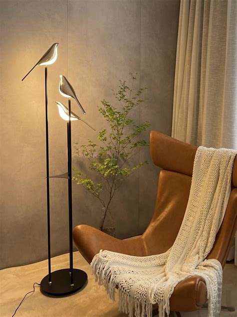 Magpie Led 플로어 램프 거실 소파 사이드 북유럽 미니멀리스트 디자이너 크리에이티브 라이트 럭셔리 침실 머리맡