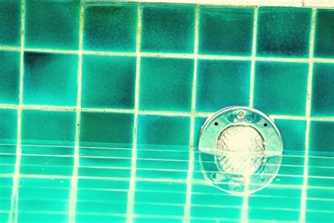Change A Pool Light Bulb 10 Quick And Easy Steps