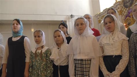 Поют дети православной школы. " С верой в Бога" - YouTube