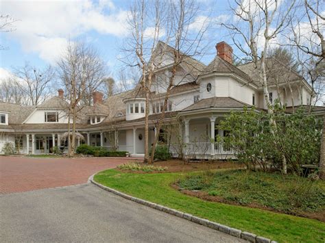 Ron Howard Selling His Connecticut Victorian Home On