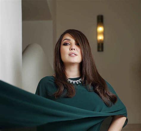 كندة علوش بالعرض العالمي الأول لفيلم الحافلة الصفراء مجلة سيدتي