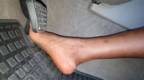 Hard Revving Barefoot