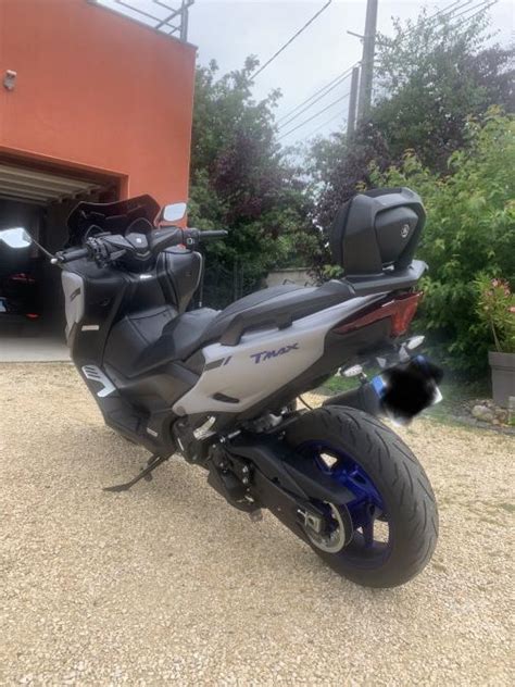 Troc Echange Tmax Icon Grey Sur France Troc Com