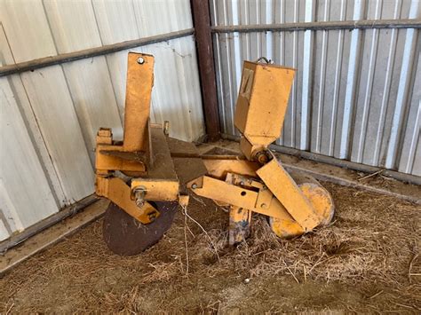Gopher Plow Heugatter Auction Bowie Texas