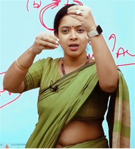 Tanu Mam Navel Has A Seperate Fan Base R Upsc Hotties