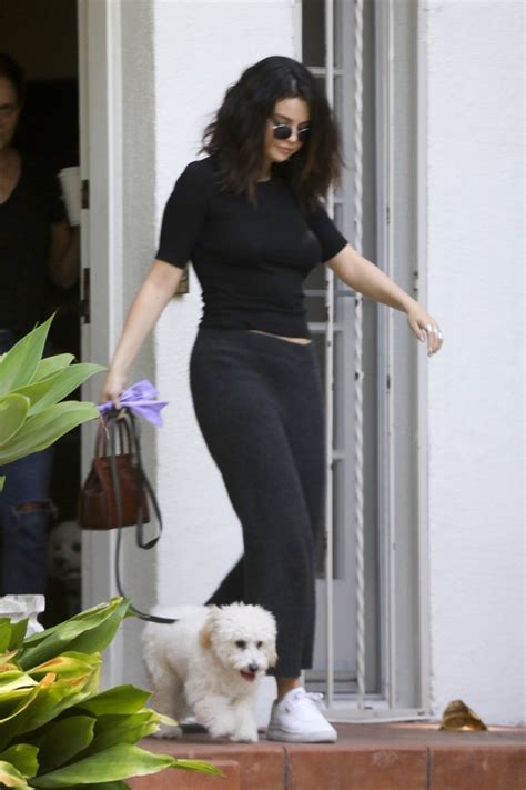 Selena Gomez Sexy Braless Boobs Hot Celebs Home